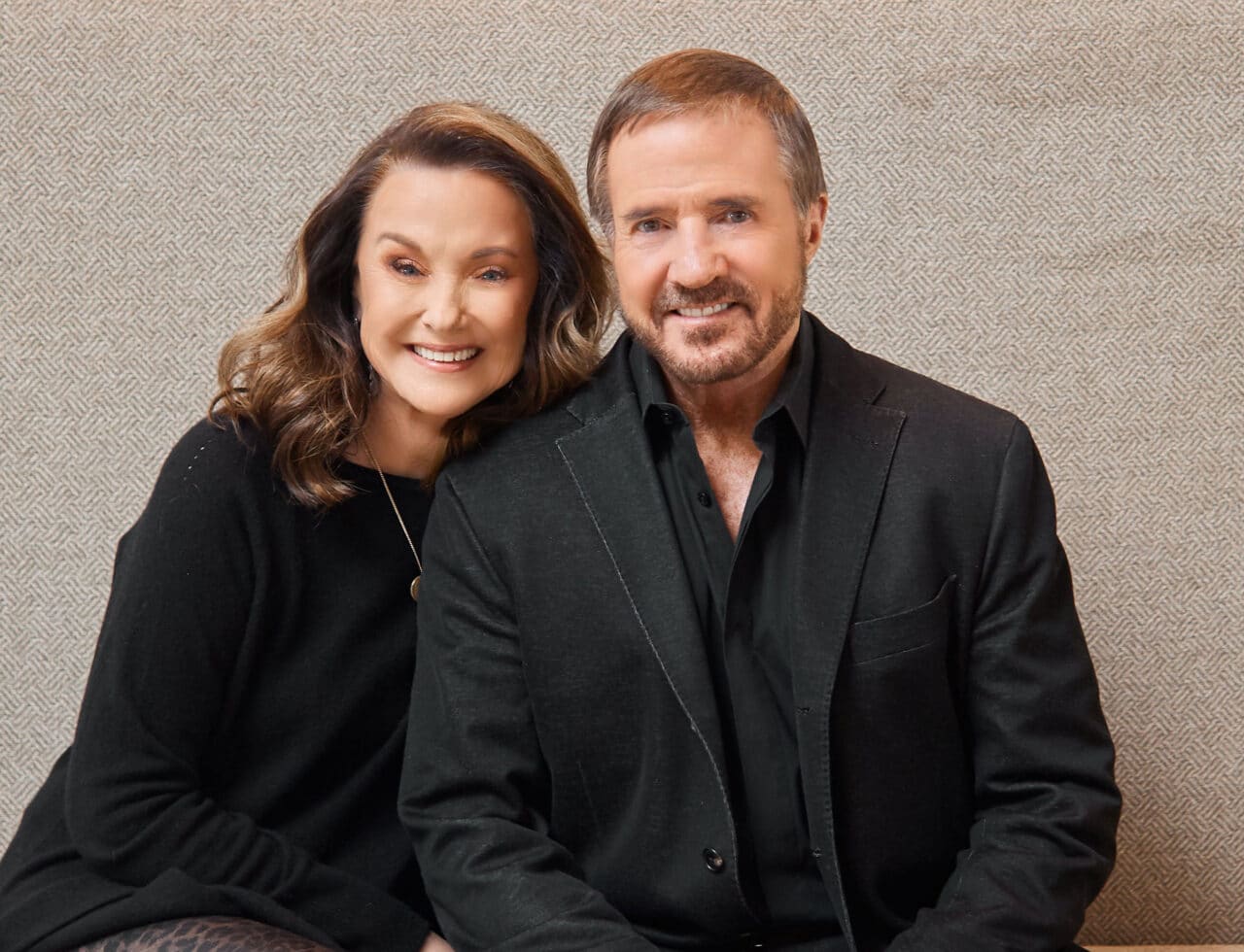 About Us - Mac Hammond Ministries