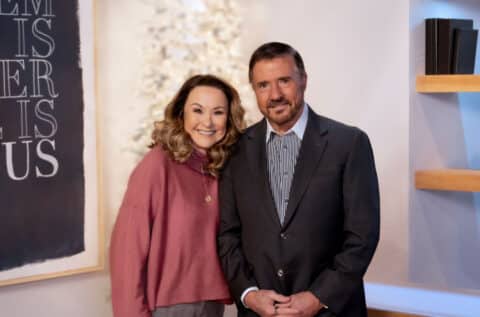About Us - Mac Hammond Ministries
